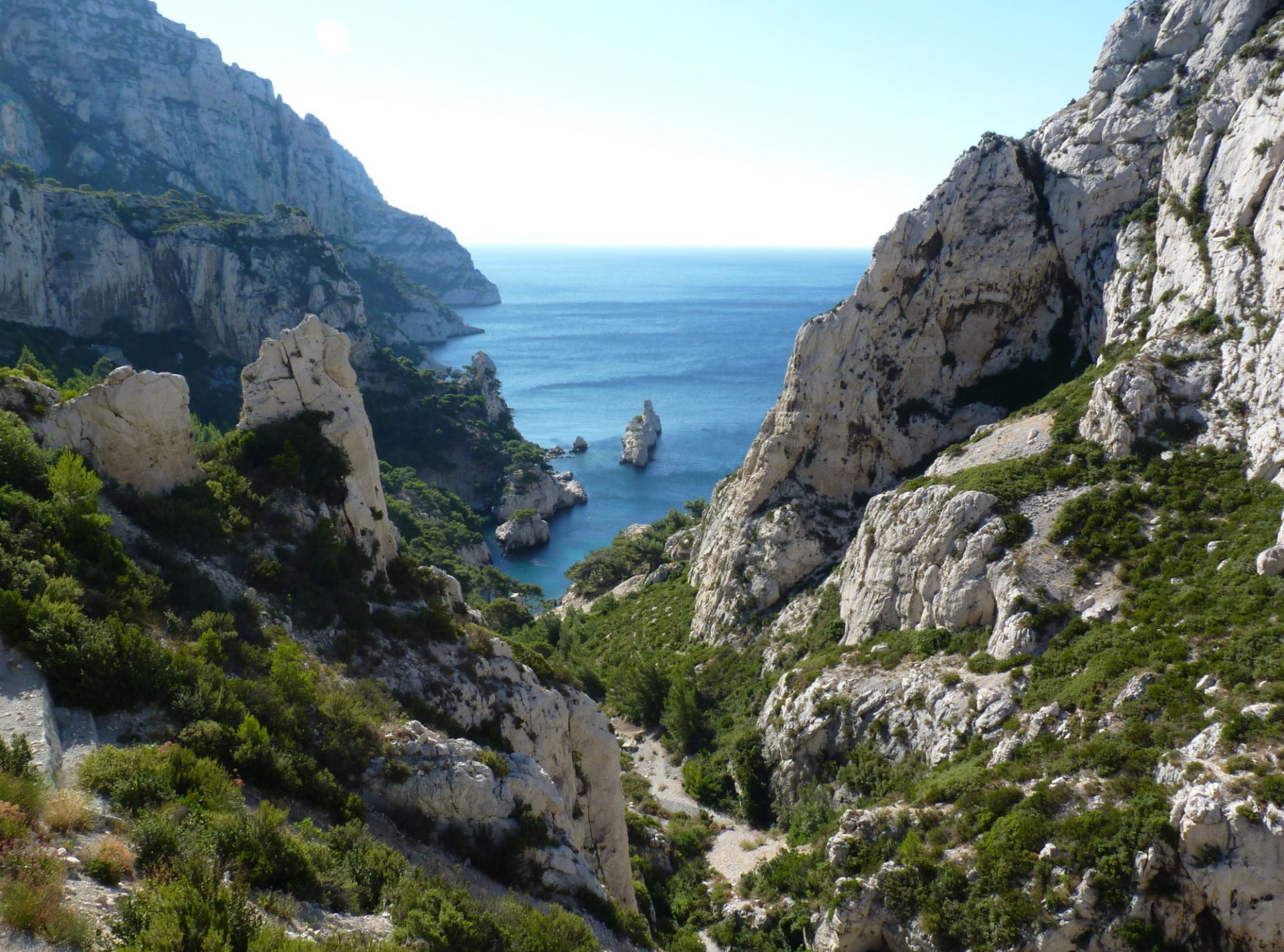 Calanques National Park Guided Hikes in Marseille & Cassis | En route ...
